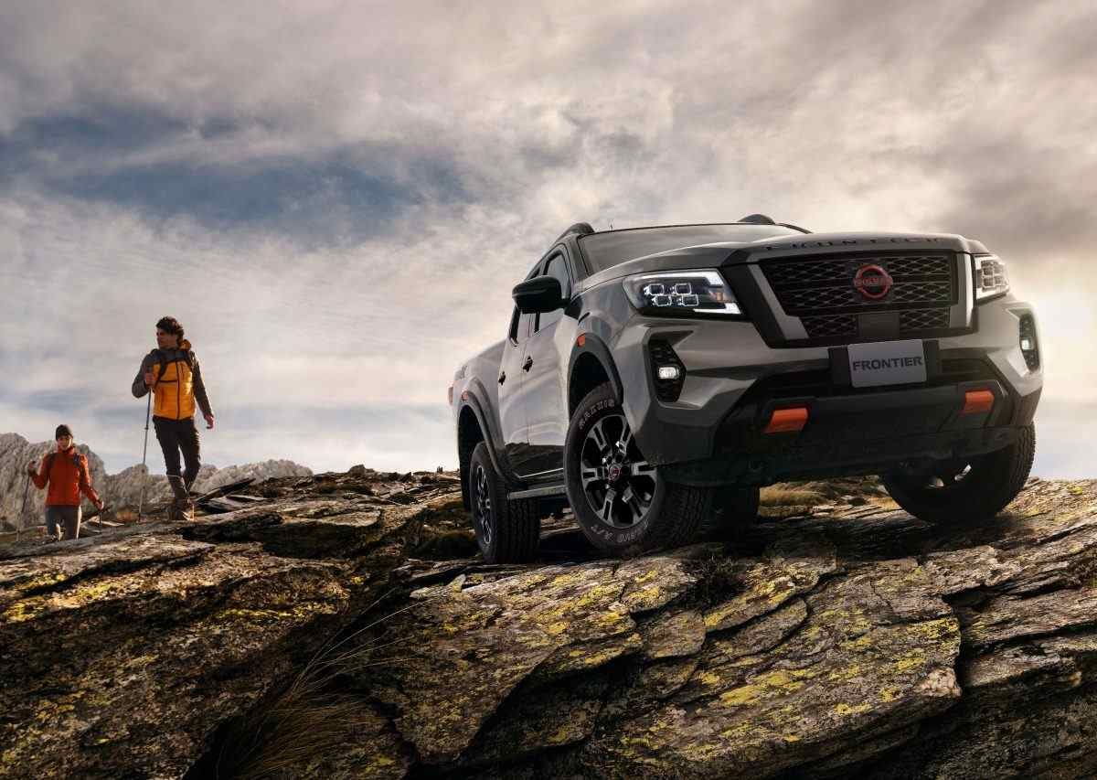 Nissan Frontier PRO-4X 2023